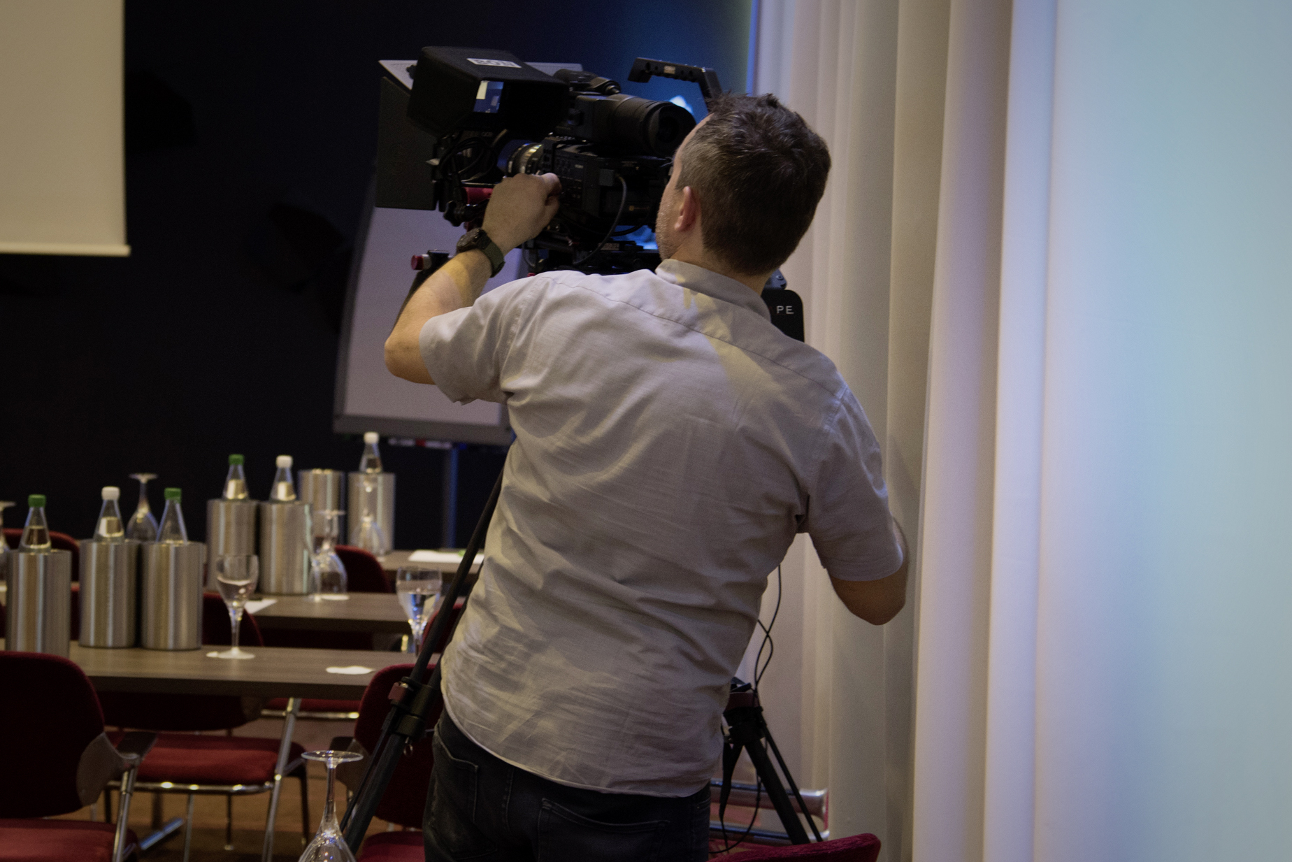 Video – Chris Eckert Visual Design